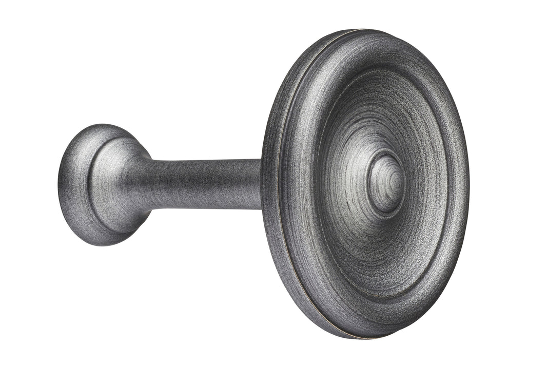 Hallis Hudson – Quality Poles