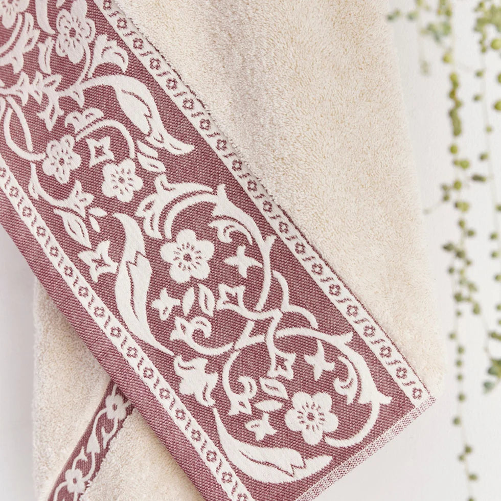 Torres Novas Royale Bath Towels - Bordeaux – Quality Poles